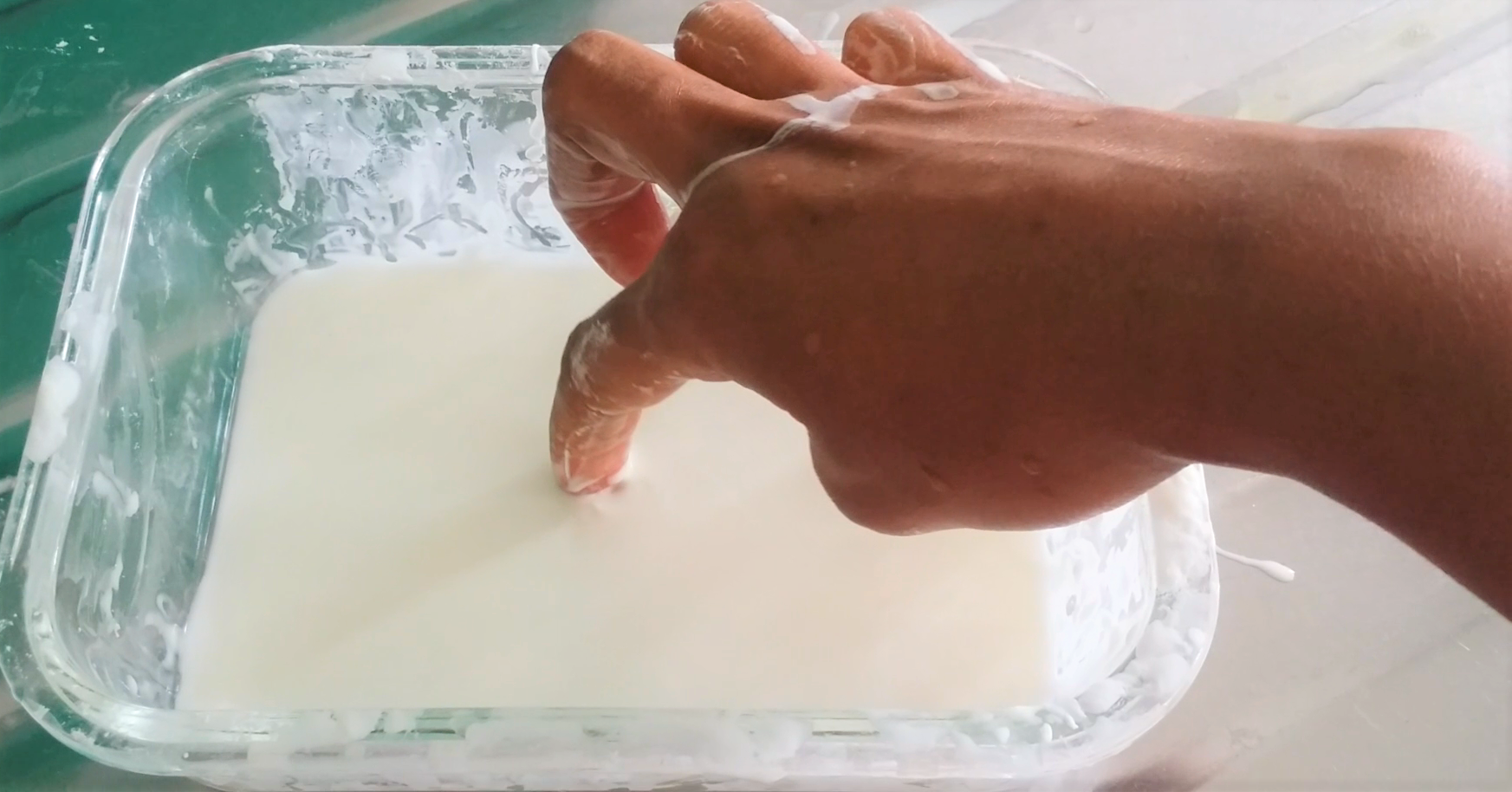 How to make Oobleck?| Making Gloop - LearningProdigy - Kids Activities ...